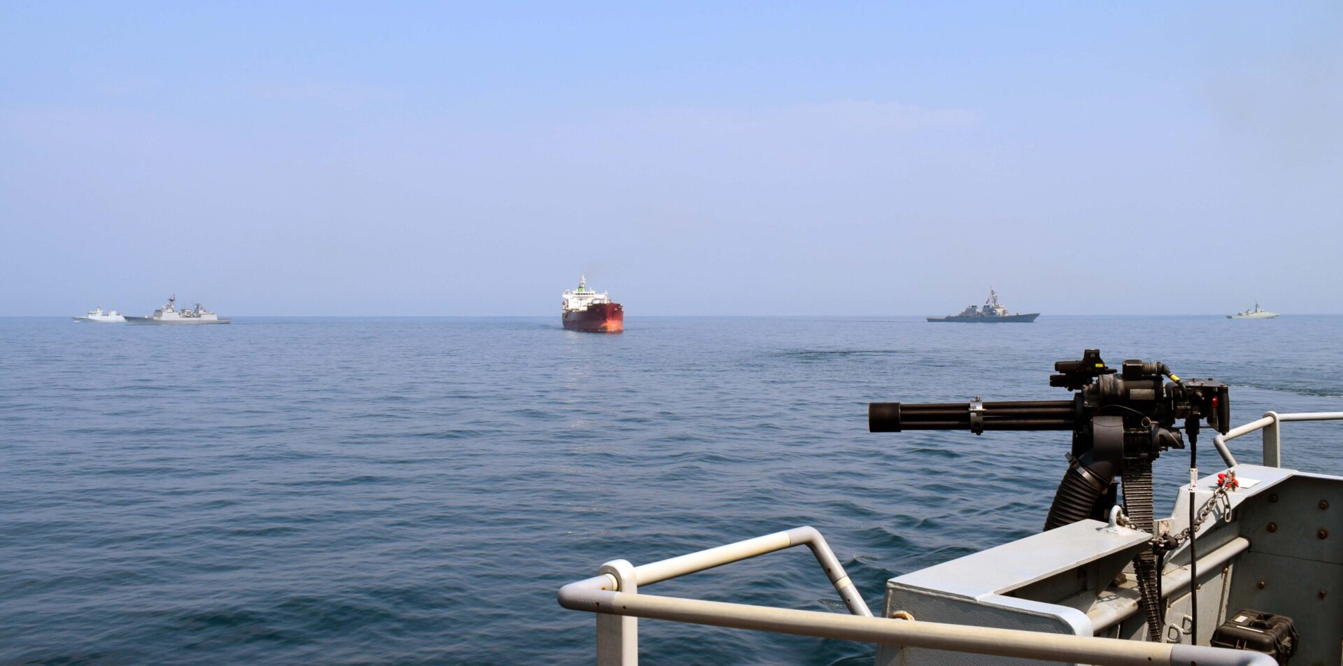 Royal Navy’s Gulf forces complete world’s second-largest maritime ...