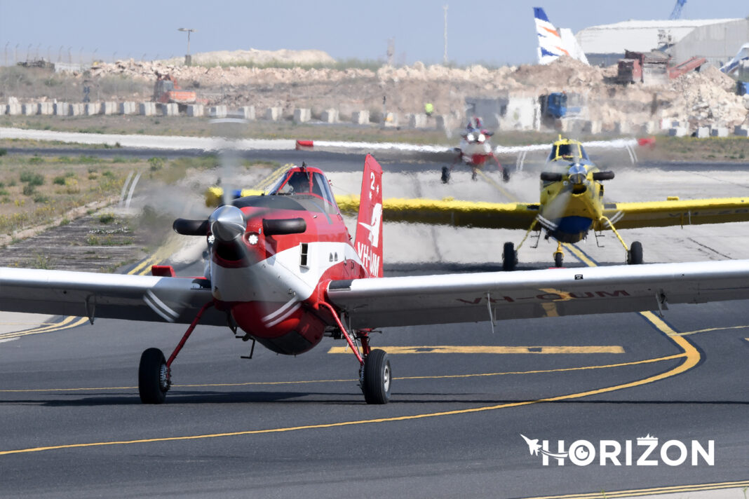 Aerotech Australasia Air Tractor AT-802A VH-OUM — Horizon
