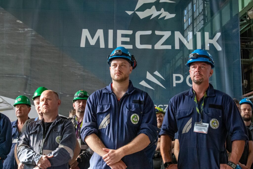 First Polish Miecznik-class frigate's steel has been cut — Horizon