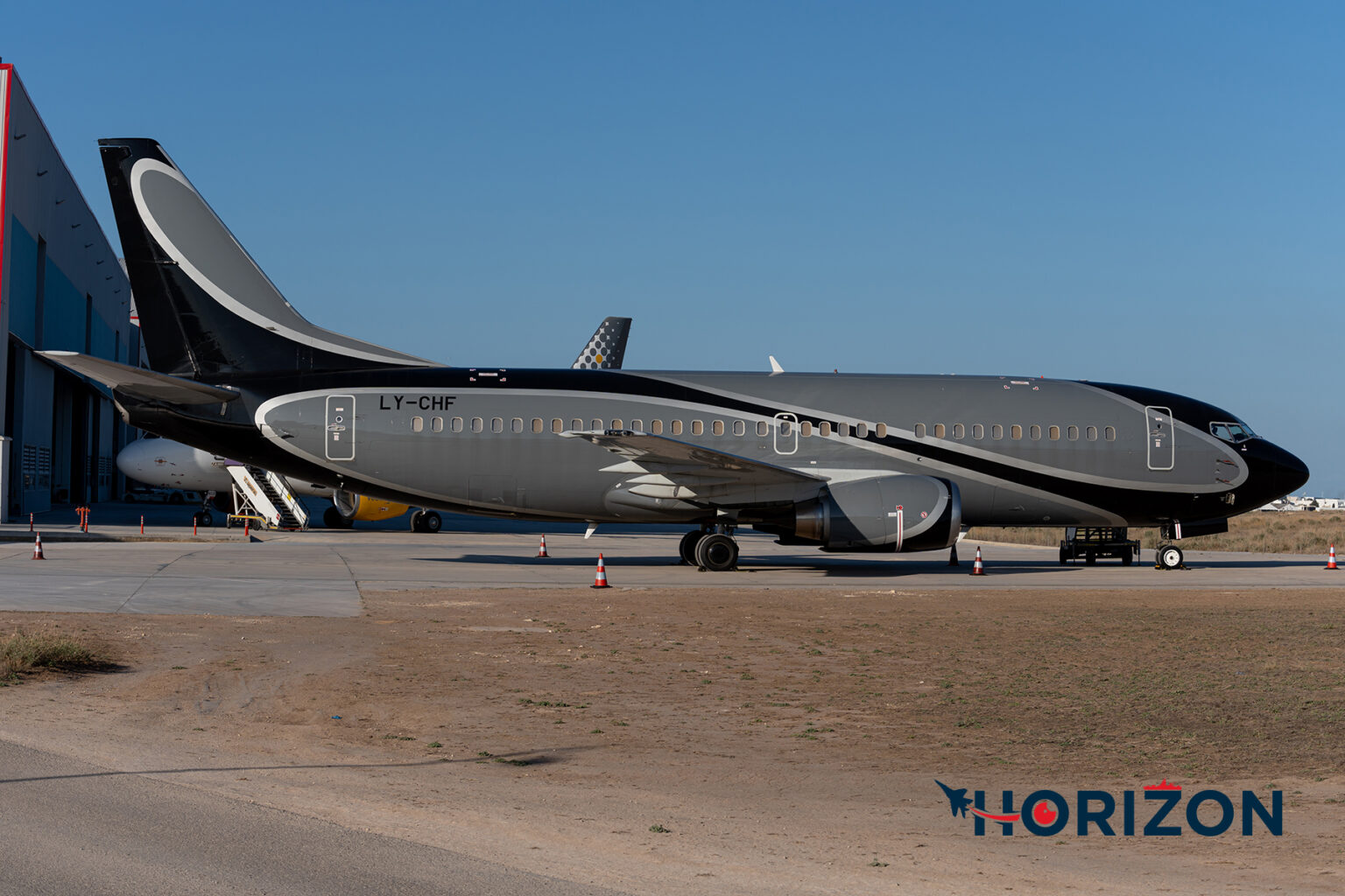 KlasJet Boeing 737-31S LY-CHF — Horizon