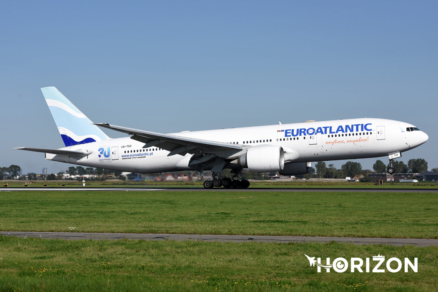 EuroAtlantic Airways Boeing 777-243ER CS-TSX — Horizon