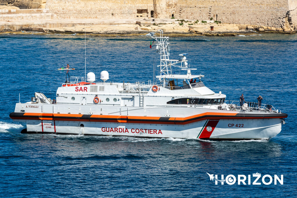 Italian Coast Guard Aurelio Visalli (CP422) — Horizon